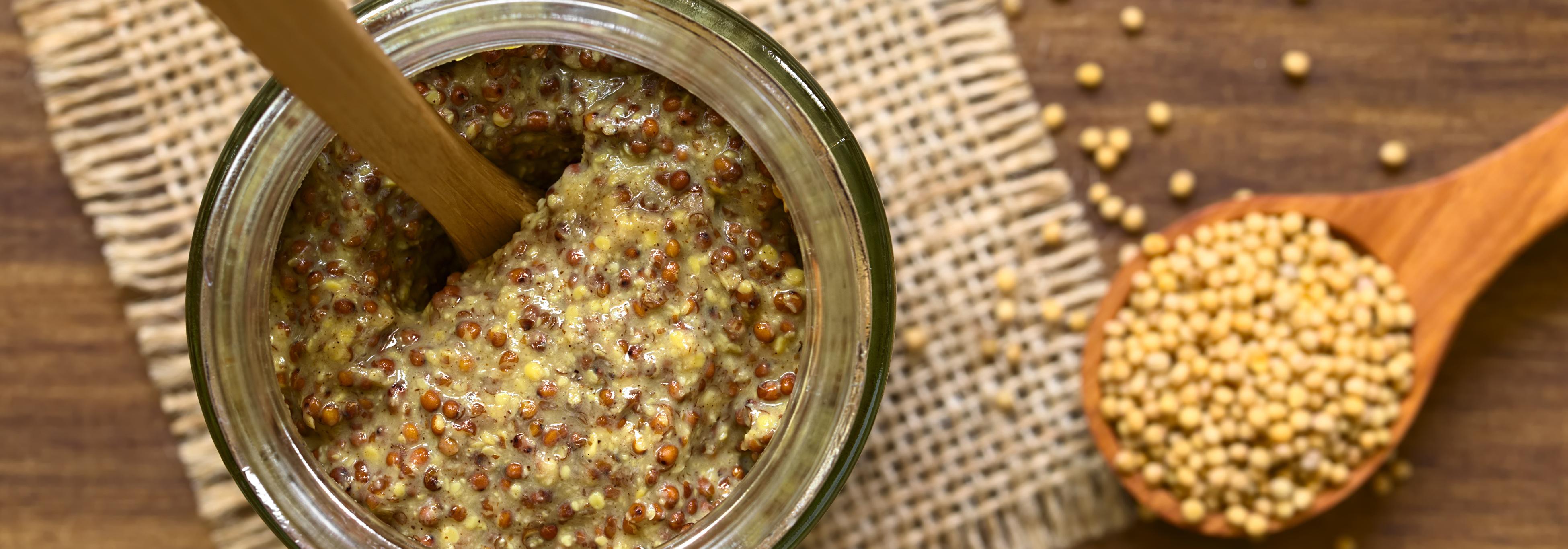 Auf den Spuren des Senfs: So wird er hergestellt - Österreich isst ...